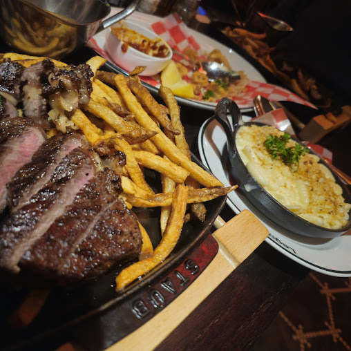 Legasea Bar & Grill Menu | Seafood, Prices, Hours at Moxy Times Square NY